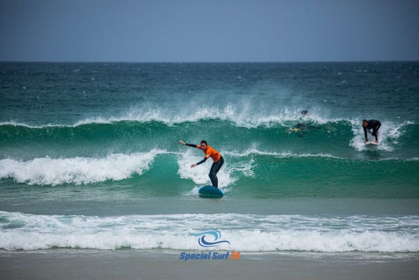 Group surf lesson - Who Should Consider This Experience?