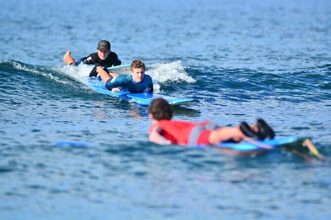 Group Surf Lessons in Lahaina, Maui - An introduction to the Maui surf experience