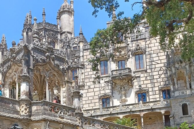 Group to Pena Palace, Sintra (pass by Regaleira) and Cascais - Highlights of the Tour
