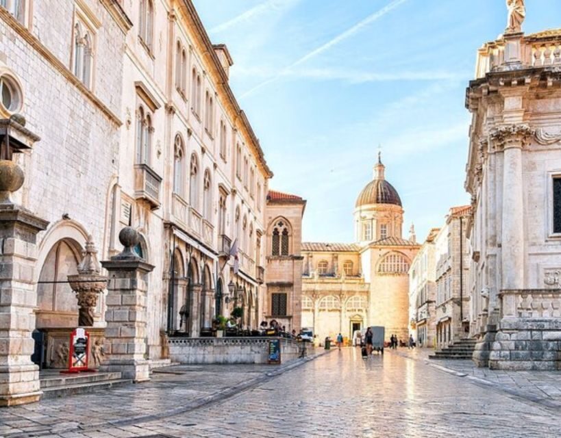 Group tour: Dubrovnik Walking Tour (1h duration, 9:30am, 6pm - Key Points
