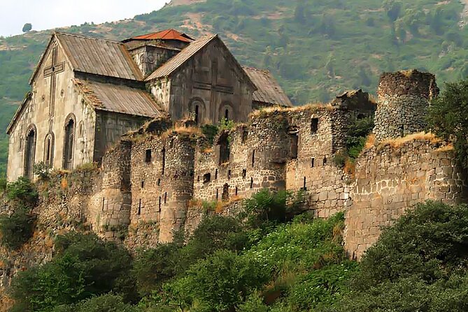 Group Tour: Haghpat, Zarni-Parni Caves, Akhtala, Aramyants Castle, Sanahin - Key Points