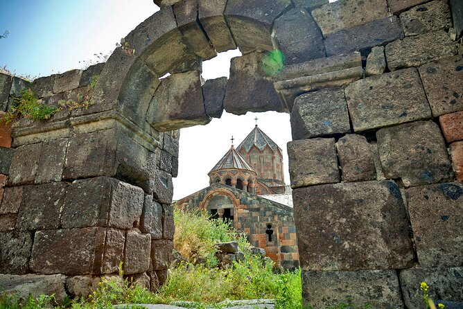 Group Tour: Saghmosavank, Wine Yard, Echmiadzin, Zvartnots - An In-Depth Look at the Itinerary