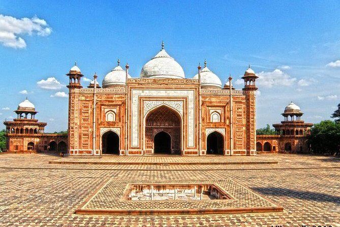 Group Tour: Same Day Trip to Agra Including Taj Mahal and Agra Fort - An In-Depth Look at the Experience
