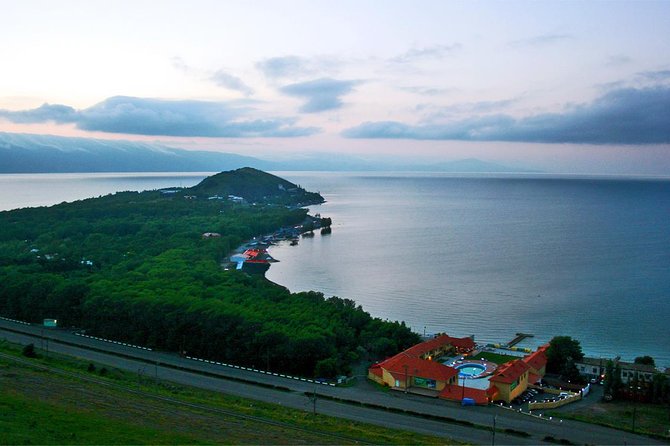 Group Tour: Tsaghkadzor (Kecharis, Ropeway), Lake Sevan, Trout barbecue treat - Who Is This Tour Best For?