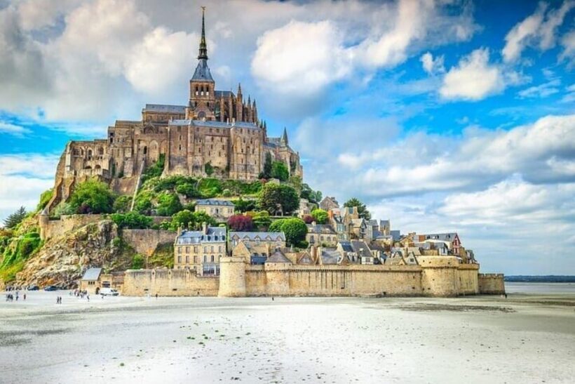 Group Visit to Mont Saint-Michel: A Shared Historic Journey - What’s Missing and Considerations