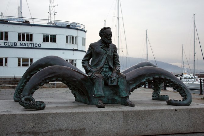 GROUP Walking Tour in Vigo - Panoramic Views From El Castro
