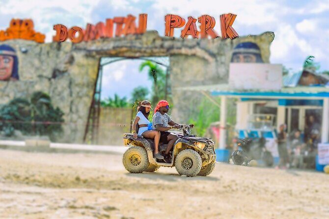 Grupo Pequeño en Buggys o ATV por el lodo en Punta Cana - Key Points