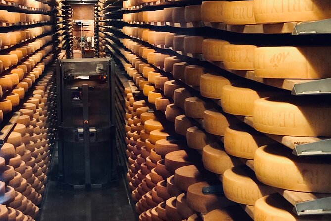 Gruyere Chocolate and Cheese Tasting Day Trip From Geneva - Indulge in Swiss Cheese and Chocolate Delights