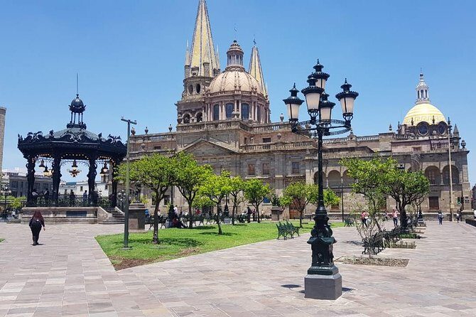 Guadalajara and Tlaquepaque Culture and Shopping - Key Points