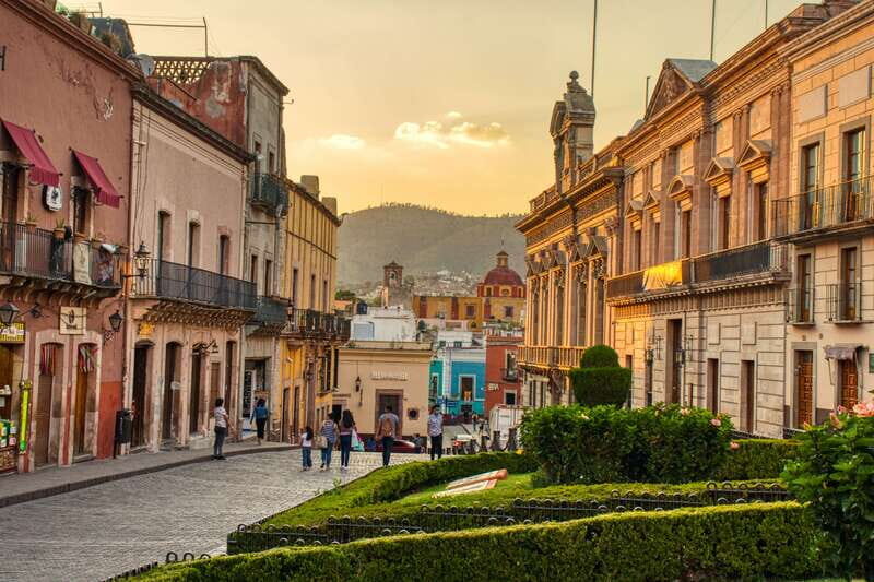Guanajuato: Private Guided Walking Tour - Discovering Guanajuato on Foot: What to Expect