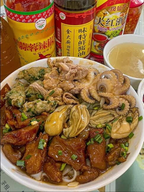 Guangzhou: Ancestral Hall Tour with Local Street Food Walk - The Architectural Significance