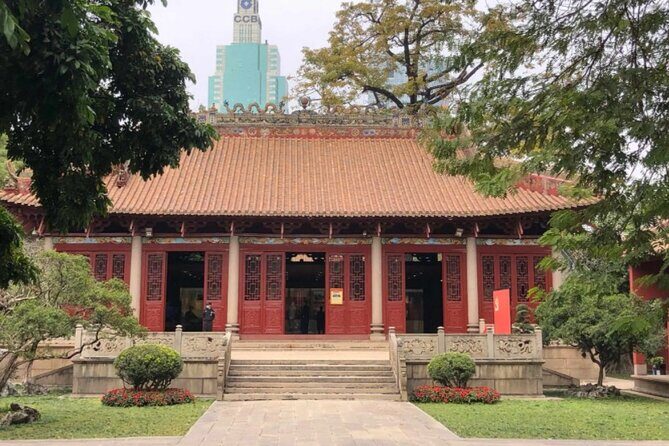 Guangzhou Archaeological Sites and Historical Relics Private Tour - Archaeological Site of the Wooden Water Gate of Nanyue Kingdom