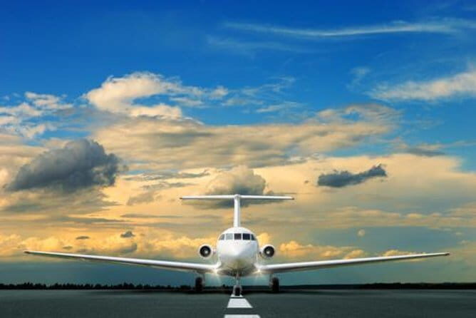 Guangzhou Downtown Hotel - Baiyun Airport OneWay Private Transfer - Authentic Traveler Experiences