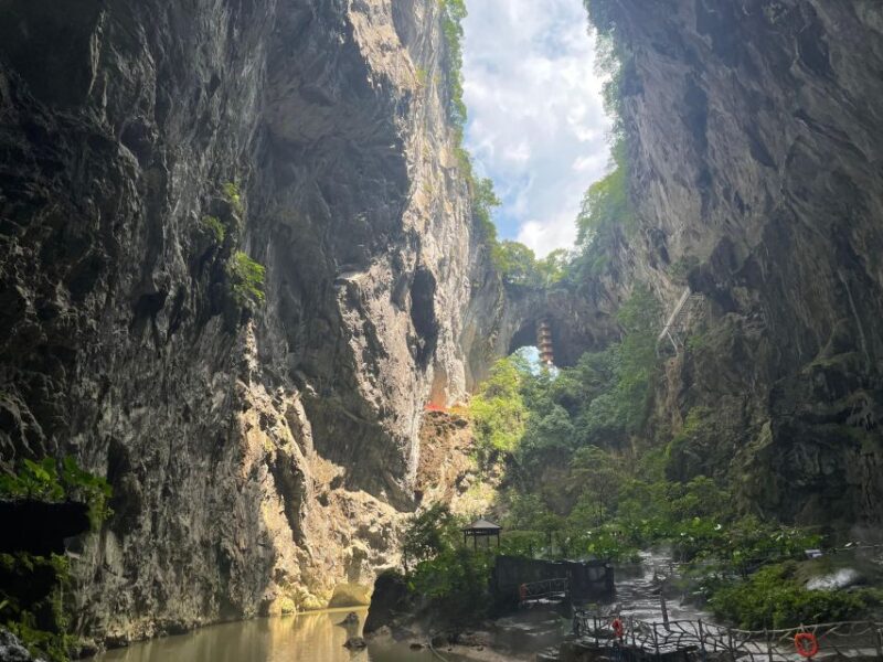 Guangzhou to Yingxi Corridor and Cave Fairland PRI Day Tour - Key Points