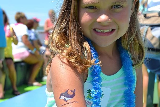 Guaranteed Dolphin Sighting Tour on Tropics Boat Tours - Unique Features of the Tour