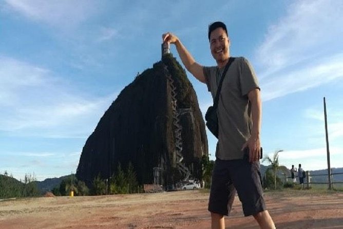 Guatape and Peñol Rock Full-Day Tour - Meeting and Pickup Details
