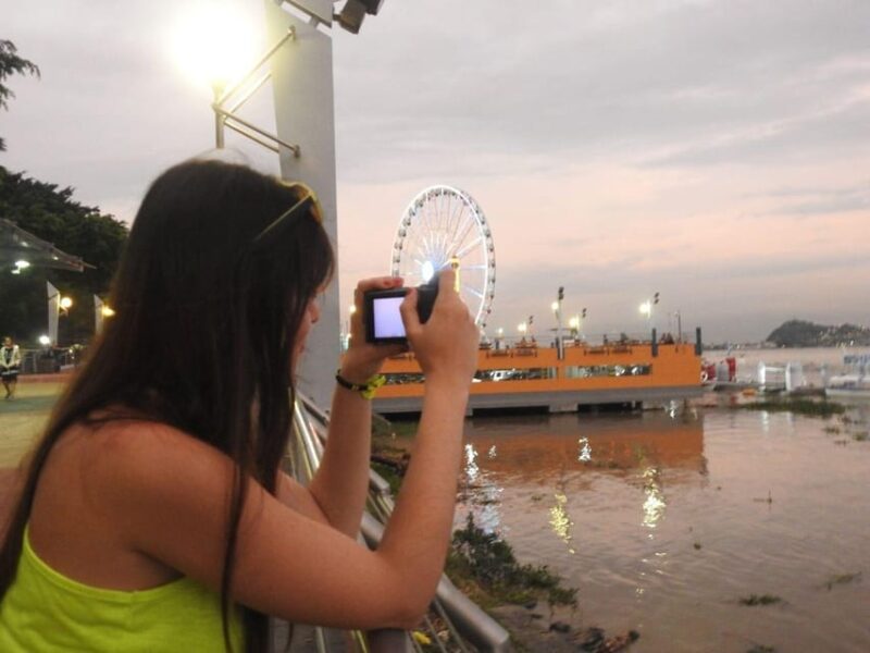 Guayaquil: Personalized City Tour with Guide - Key Points