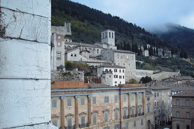 Gubbio: Private walking tour with official guide - The Sum Up