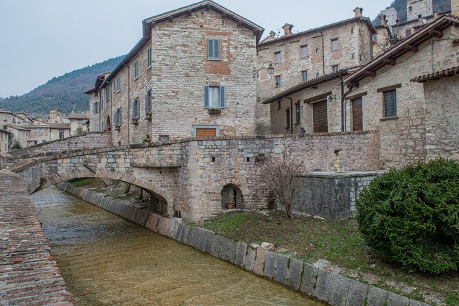 Gubbio: Private walking tour with official guide - FAQ