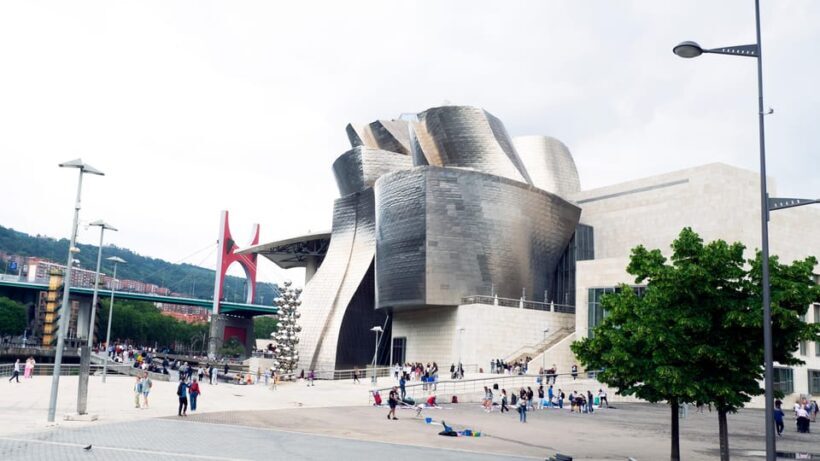Guggenheim: Art explained by artists - The Practicalities: What to Know Before Booking