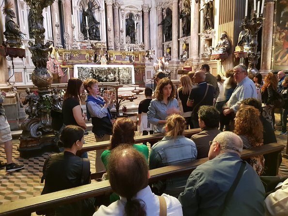 Guide Tour in Naples Downtown With an Art Expert - What to Expect