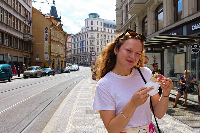 Guided 3-Hour Food Tasting Experience in Prague - Analyzing Traveler Reviews and Experiences