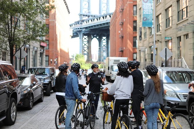 Guided Bike Tour of Lower Manhattan and Brooklyn Bridge - Navigating Neighborhoods and Hidden Gems