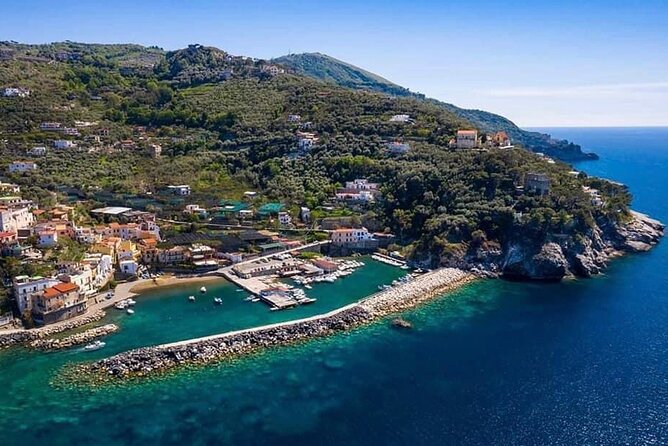 Guided Day by Boat to the Secrets of the Island of Capri - Meeting Points and Itinerary Details