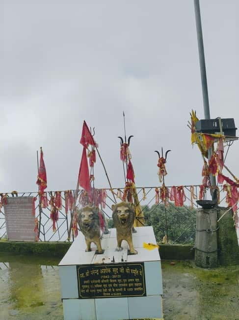 Guided Day Hike to Guna Devi Temple from Mcleodganj - FAQ