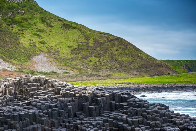 Guided Day Tour: Giants Causeway From Belfast - Exploring the Giants Causeway
