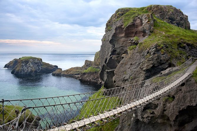Guided Day Tour: Giants Causeway From Belfast - Scenic Drive Along the Antrim Coast Road