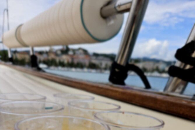 Guided Day Tour on Private Boat to Cinque Terre Private Boat - Meeting Point and Transportation
