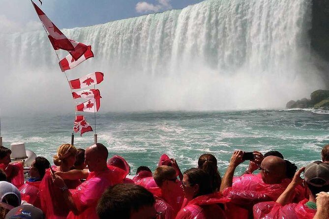 Guided Day Trip to Canadian Side of Niagara Falls from Toronto - The Sum Up