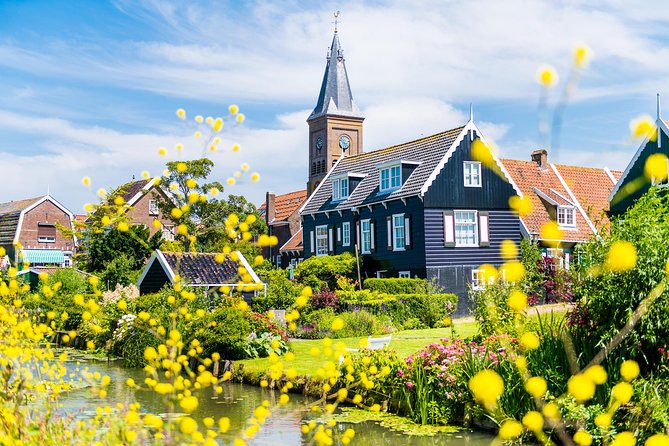 Guided Day Trip - Volendam, Zaanse Schans, Marken & Edam - Discovering Volendam and Marken