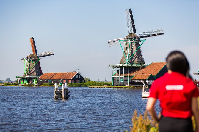 Guided Day Trip - Volendam, Zaanse Schans, Marken & Edam - Visiting the Charming Town of Edam