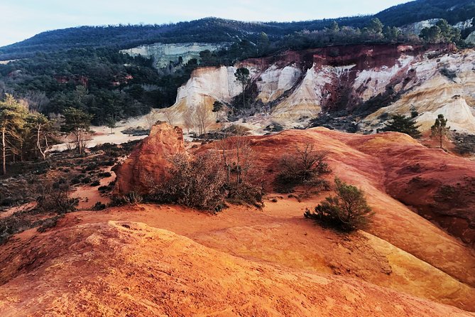Guided Discovery of Ocher - 1/2 day - Electric bike - A Well-Balanced Adventure