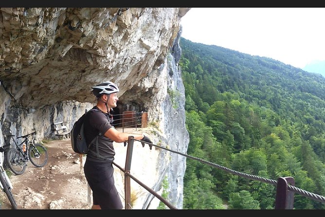 Guided E-Bike Tours with a local guide/Tips & tricks for your riding technique! - Analyzing the Value