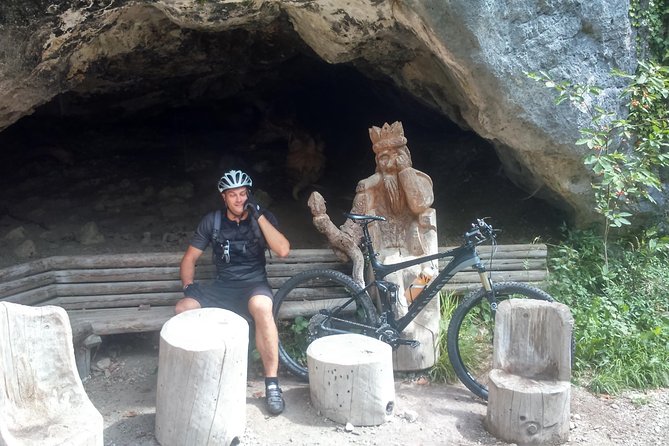 Guided E-Bike Tours with a local guide/Tips & tricks for your riding technique! - Detailed Breakdown of the Experience