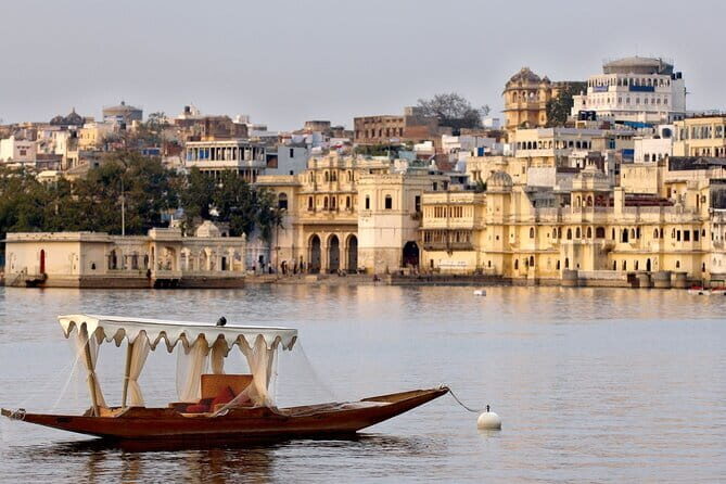 Guided Ghat Walk Experience with Boat Ride in Udaipur with a local - An In-Depth Look at the Udaipur Ghat Walk and Boat Ride