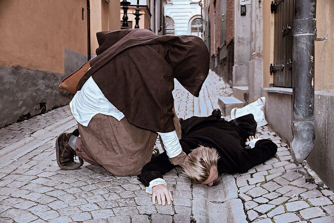 Guided Ghost Tours with Actors From Stockholm - The Value of the Experience