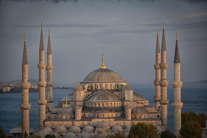 Guided Hagia Sofia, Blue Mosque, Basilica Cistern Skip Lines Tour - Customer Reviews and Experience