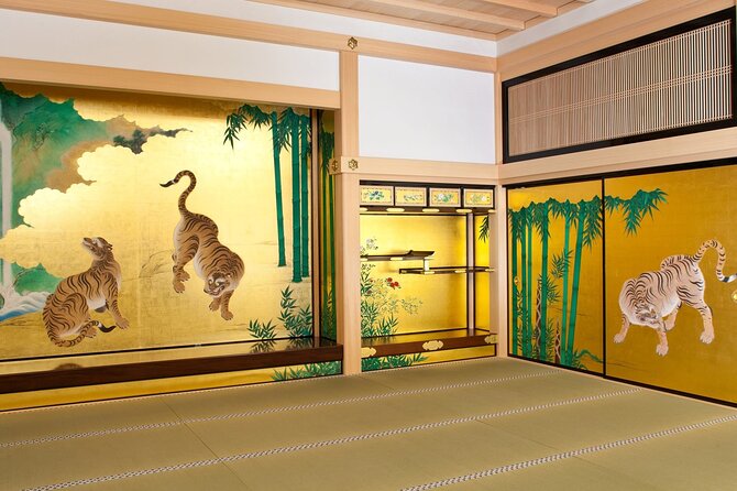 Guided Half-day Tour(PM) to Nagoya Castle and Modern Technology at SCMAGLEV - Accessibility and Participation