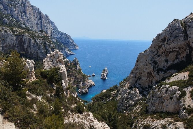 Guided Hike in the Calanques National Park - Highlights of the Guided Hike