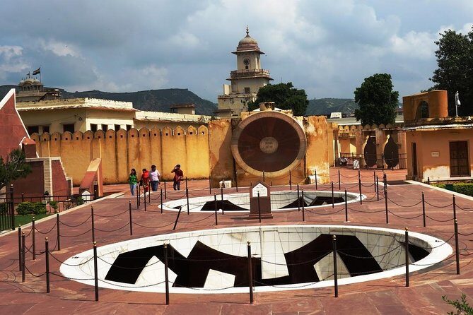 Guided Jaipur Tour From Agra With Drop At New Delhi Including Lunch & Entry - Authentic Traveler Insights and Practical Tips