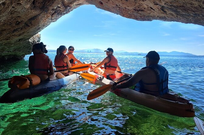 Guided Kayak Excursion in Creeks - Kayaking Experience and Difficulty Level