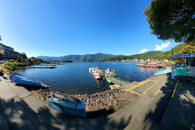 Guided Mount Fuji Private Tour GREEN NUMBER PLATES - Cultural Immersion at Oshino Hakkai