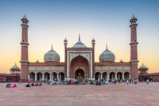 Guided Old & New Delhi Tour With Akshardham Temple - Exploring Delhi: What to Expect