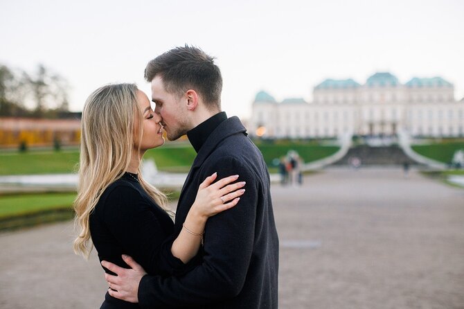 Guided Photoshoot Experience in Vienna - Key Points