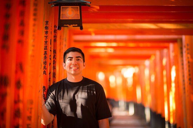 Guided Photoshoot of Fushimi Inari Shrine and Secret Bamboo Grove - Capturing the Beauty of Fushimi Inari Shrine
