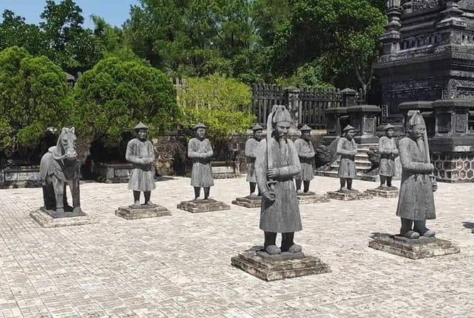 Guided Private Hue City Tour from Da Nang or Hoi An - Key Points